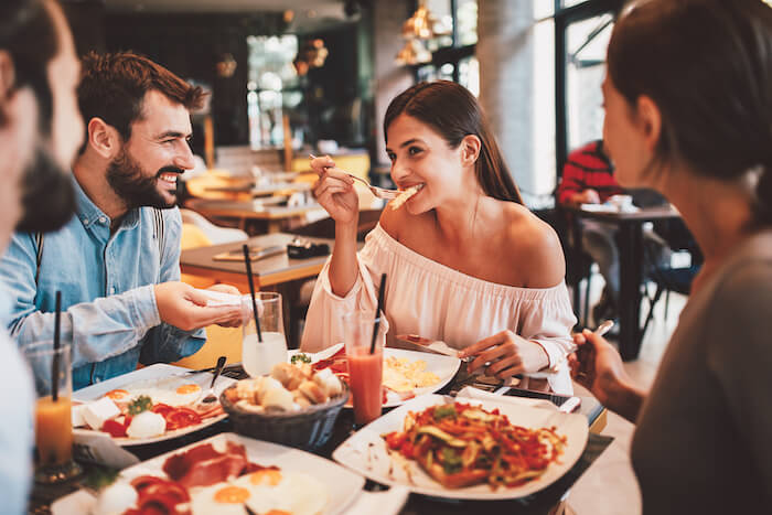 Eating at Restaurants While Sober | American Addiction Centers