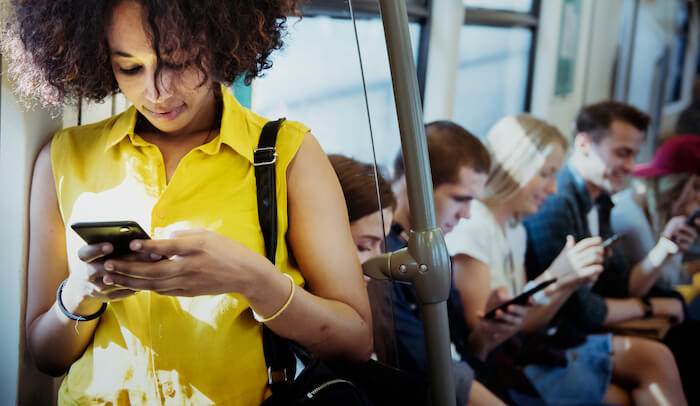 9 Sobriety Social Media Influencers | American Addiction Centers