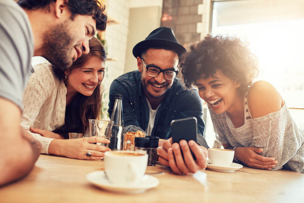 How to Stay Sober if Your Friends Drink | American Addiction Centers