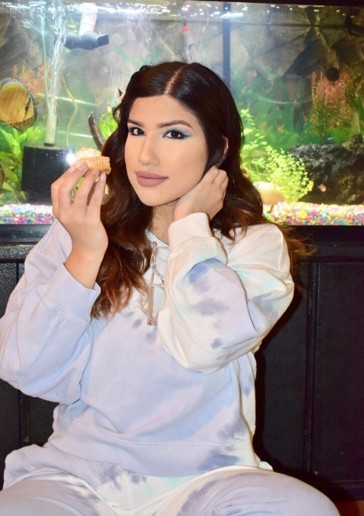 Addiction Talk Episode 28: Ariana Ruiz